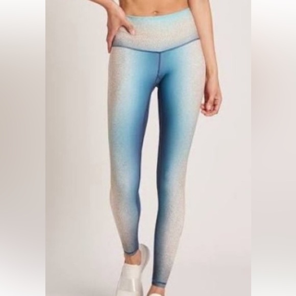 Niyama Sol | Pants & Jumpsuits | Niyama Sol Shagreen Lagoon Legging ...